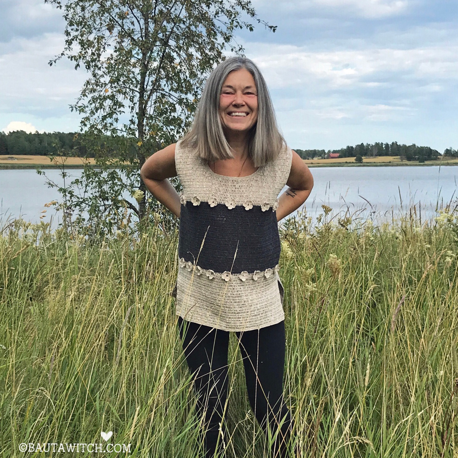 DIY – Virkad topp med aldrig vissnande blommor i linnegarn | BautaWitch