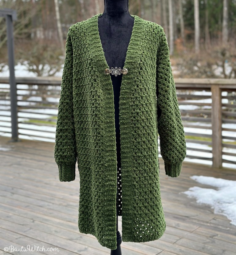 DIY – Virkad kofta i sammetsgarn | BautaWitch